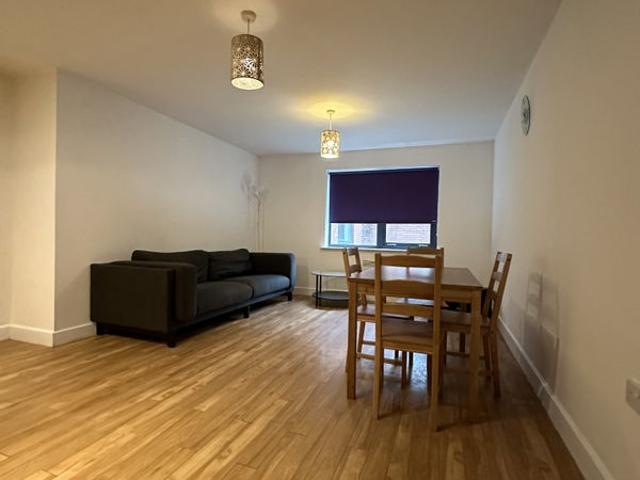 St Pauls Square Spacious Two Bedroom Apartment