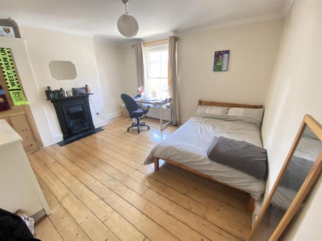 St Peter`S Grove, Canterbury Ref 3716 CT1, 3 bed shared accommodation to rent, £1,605 pcm | PrimeLocation