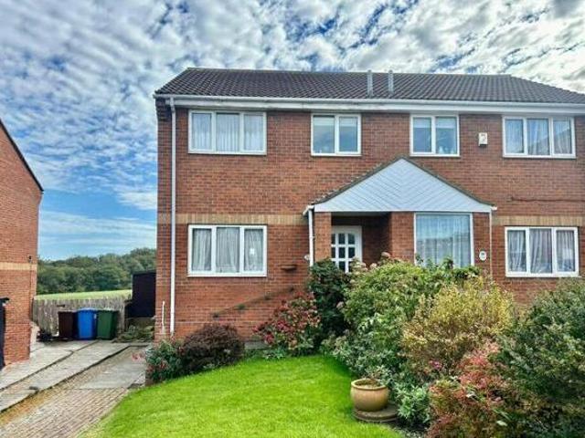 St. Peters Court, Whitby, 3 Bedroom Semi detached