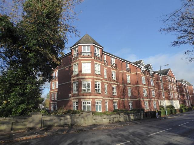 St. Peters Close, Bromsgrove B61, 2 bed flat to rent, £950 pcm | PrimeLocation