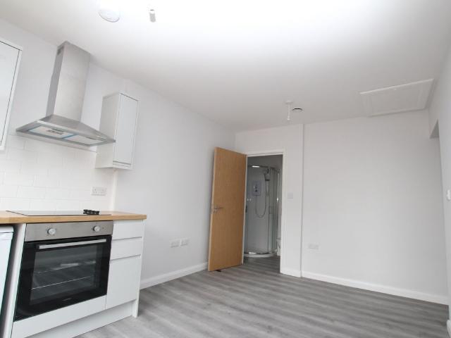 St. Peters Gate, Nottingham NG1, 1 bed flat to rent, £780 pcm | PrimeLocation