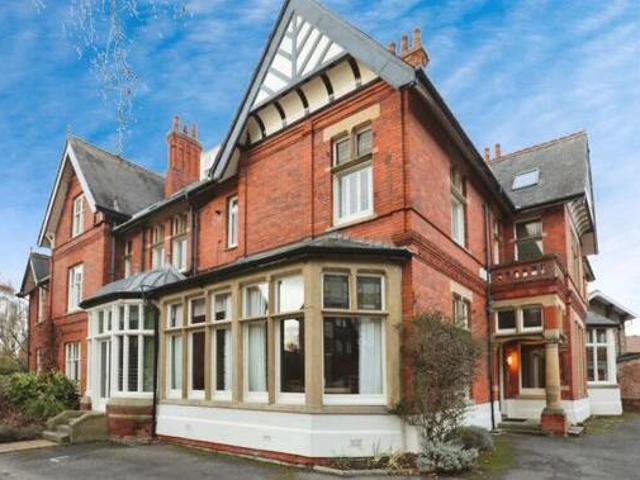 St. Peters Grove, York, 2 Bedroom Flat