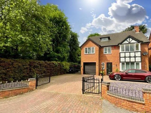 St. Peters Lane, Blythe Bridge, 5 Bedroom Detached
