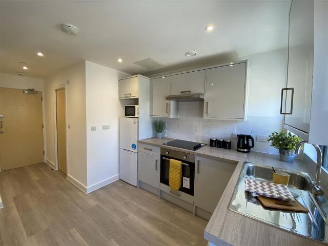 St. Peters Street, Canterbury CT1, Studio to rent, £975 pcm | PrimeLocation
