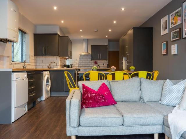 St Peters Street, Cardiff CF24, 7 bed shared accommodation to rent, £602 pppm | PrimeLocation