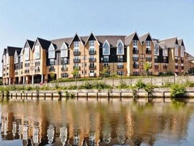 St. Peters Street, Scotney Gardens, 1 Bedroom Flat