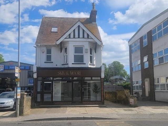St. Peters Park Road, Broadstairs CT10, 3 bed flat to rent, £1,500 pcm | PrimeLocation