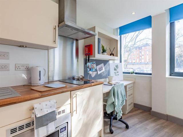 St. Peters Road, Bournemouth BH1, Studio to rent, £845 pcm | PrimeLocation