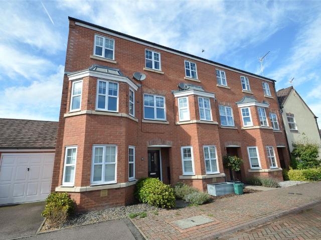 St. Peters Way, Stratford Upon Avon, Warwickshire CV37, 4 bed detached house to rent, £1,800 pcm | PrimeLocation