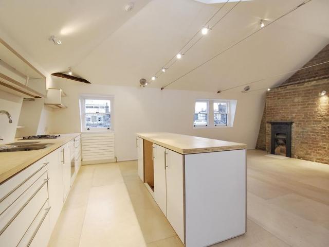 St Petersburgh Place, W2