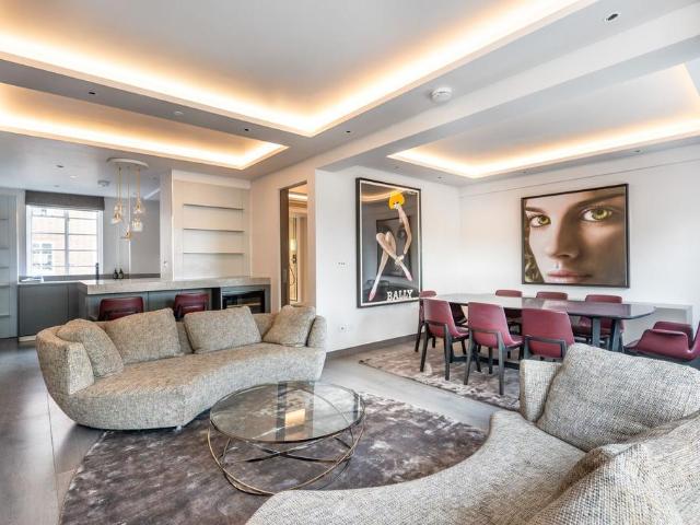 St Petersburgh Place, Bayswater. 3 bed flat to rent £6,946 pcm £1,603 pw