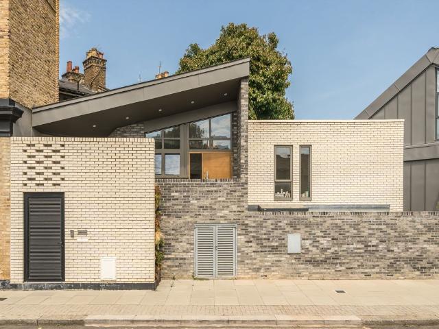 St. Philip Street, Battersea SW8, 3 bed property to rent, £5,000 pcm | PrimeLocation