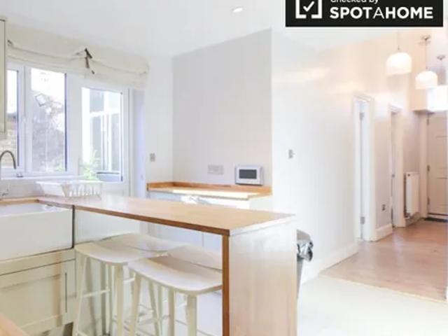 St. Philip Street, London, SW8 3RU, United Kingdom | 2 bed apartment for rent #6897145 | Rentberry