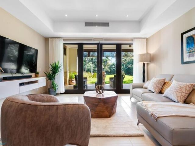 St Regis Bahia Bch Unit,rio Grande, Flat For Sale