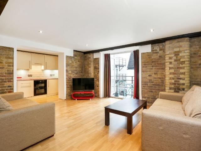 St. Saviours Wharf, London SE1, 1 bed flat to rent, £2,300 pcm | PrimeLocation