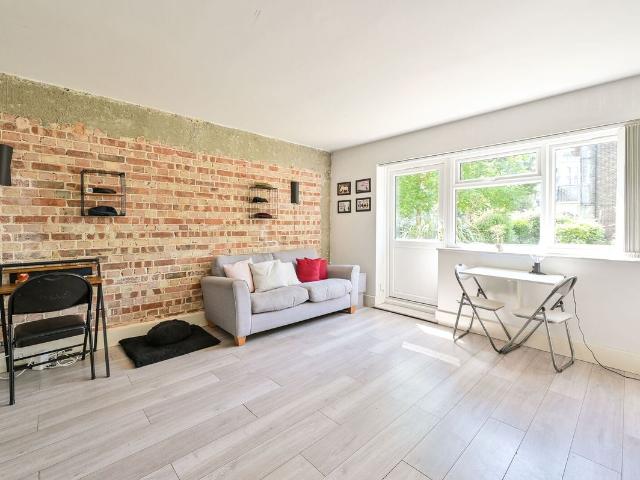 St Saviours Estate, Bermondsey, London SE1, Studio to rent, £1,734 pcm | PrimeLocation