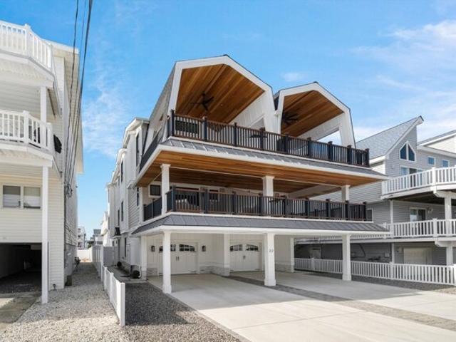 St St Unit East, Sea Isle City, Home For Sale
