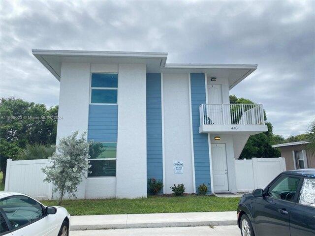 St St, West Palm Beach, Home For Sale