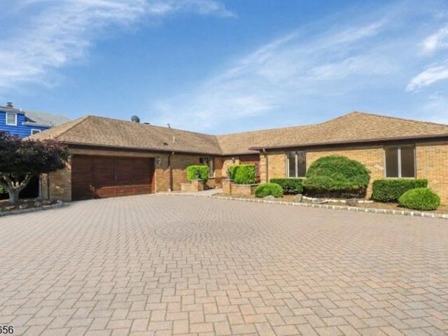St St, Lyndhurst, Home For Sale