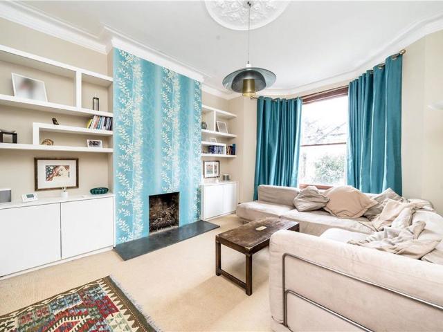 St. Stephens Avenue, London W12, 3 bed maisonette to rent, £3,250 pcm | PrimeLocation