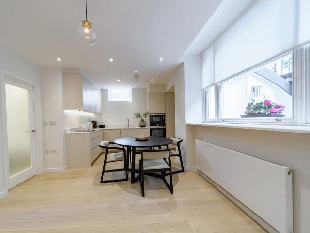 St Stephens Gardens, Notting Hill W2, 1 bed flat to rent, £2,350 pcm | PrimeLocation