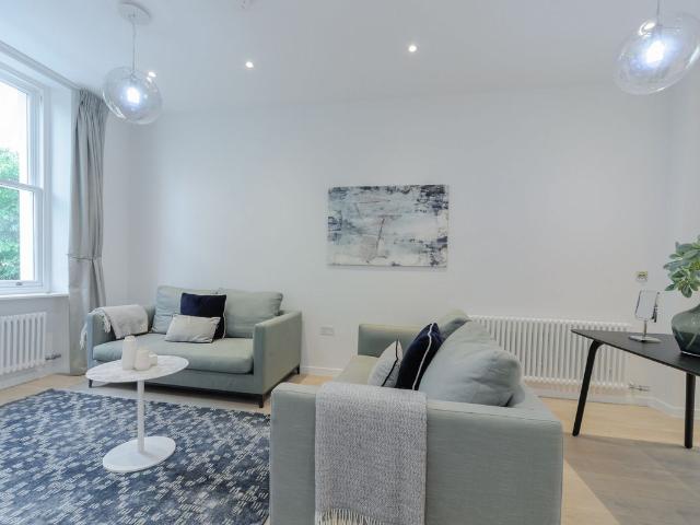 St Stephens Gardens, Notting Hill W2, 2 bed flat to rent, £3,685 pcm | PrimeLocation