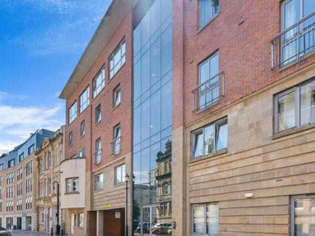 St Stephens Mansions, Mount Stuart Square, 2 Bedroom Apartment