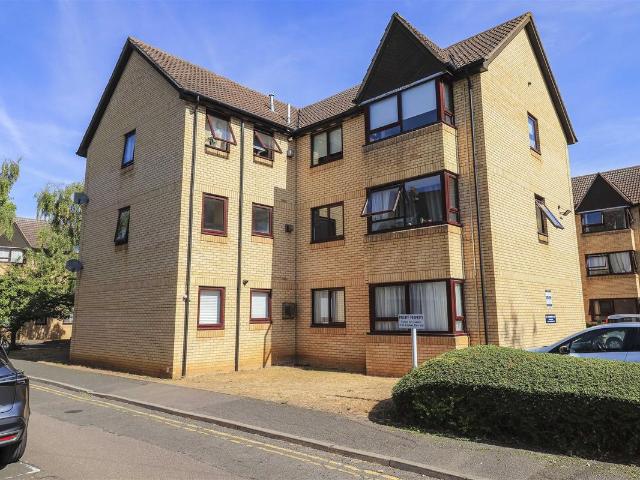 St. Stephens Place, Cambridge CB3, 1 bed flat to rent, £1,650 pcm | PrimeLocation