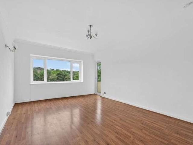 St. Stephens Road, Bournemouth, BH2