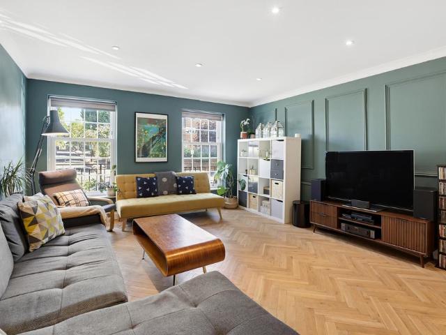 St. Stephens Road, Ealing, London, W13 4 bed terraced house to rent £5,000 pcm £1,154 pw