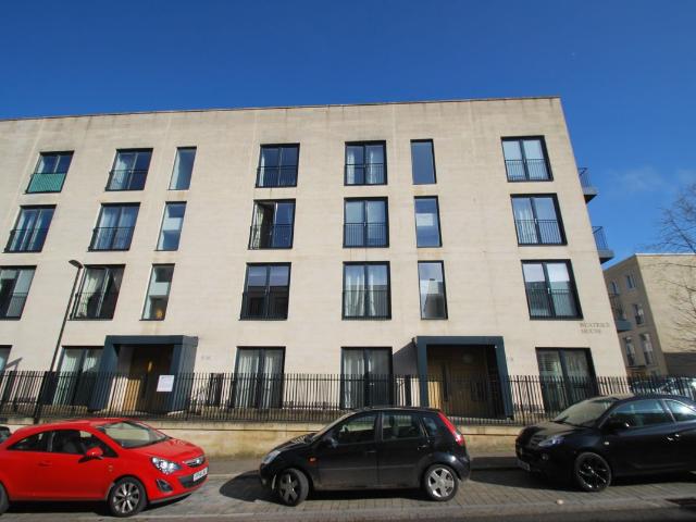 Stothert Avenue, Bath BA2, 2 bed flat to rent, £1,775 pcm | PrimeLocation