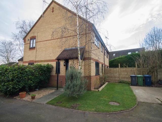 Stott Gardens, Cambridge CB4, 1 bed terraced house to rent, £1,175 pcm | PrimeLocation