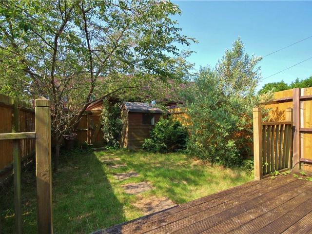 Stoughton Road, Guildford, Surrey, GU1 1LH
