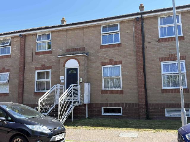 Stour View Court, Stour Road CO12, 1 bed flat to rent, £750 pcm | PrimeLocation