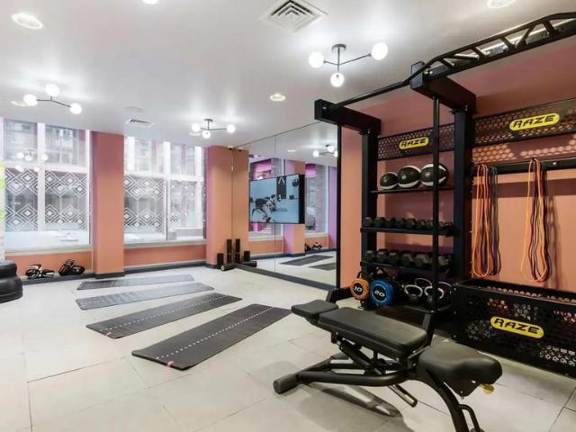 Stour Road, London E3 Studio to rent £2,752 pcm £635 pw