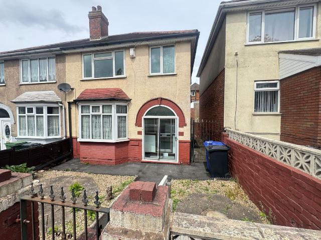 Stourbridge Road, Dudley DY1, 3 bed property to rent, £1,100 pcm | PrimeLocation