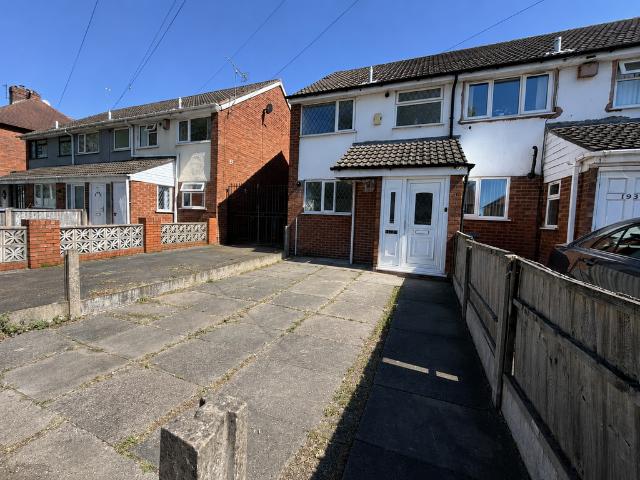 Stourbridge Road, Dudley DY1 3 bed terraced house to rent £1,095 pcm £253 pw