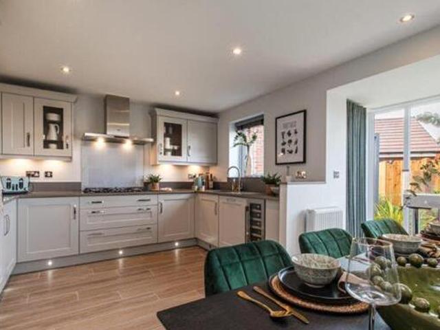Stourhead Drive, Towcester, 4 Bedroom Detached