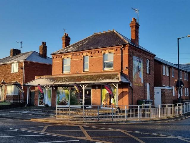 Stourport Road, Kidderminster DY11, 2 bed flat to rent, £800 pcm | PrimeLocation