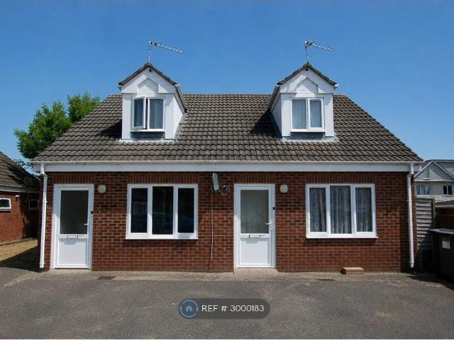 Stourvale Mews, Bournemouth BH6, 2 bed semi detached house to rent, £1,245 pcm | PrimeLocation