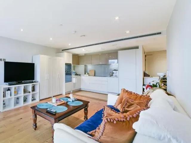 Stow Away, Lower Marsh, 137 Lower Marsh, South Bank, London, SE1 7AE, United Kingdom | 1 bed apartment for rent #41586379 | Rentberry