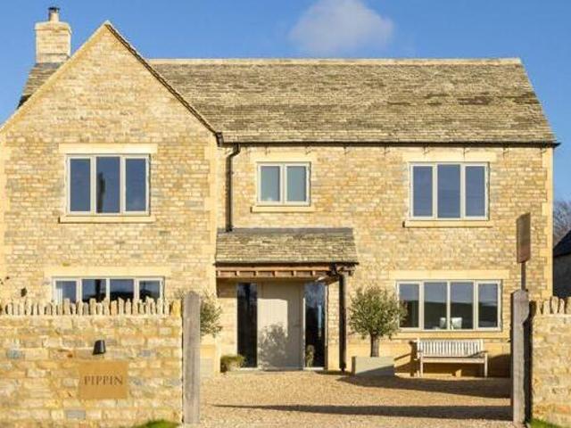 Stow Road, Bledington, 4 Bedroom Detached