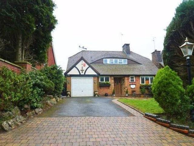 Stowaways Cottage, Beacon Road, 2 Bedroom Detached