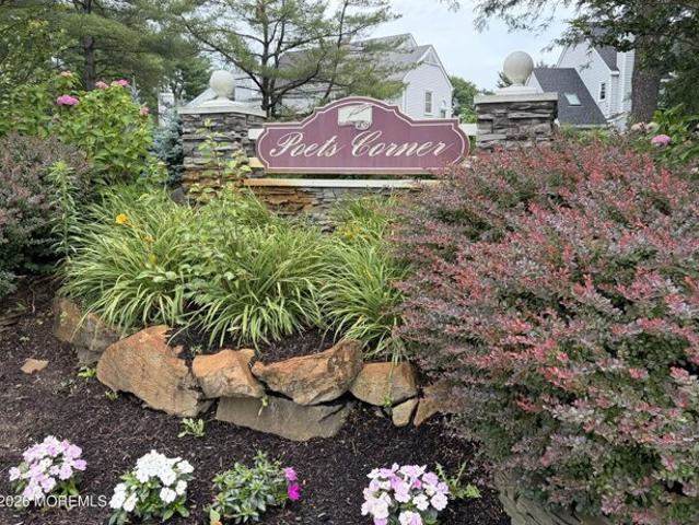 Stowe Ct, Freehold, Home For Sale