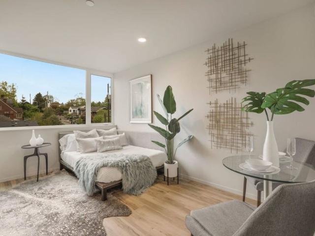 Stowell Green Lake Studio Apartment for Rent at 949 N 80th St, Seattle, WA 98103 Greenwood