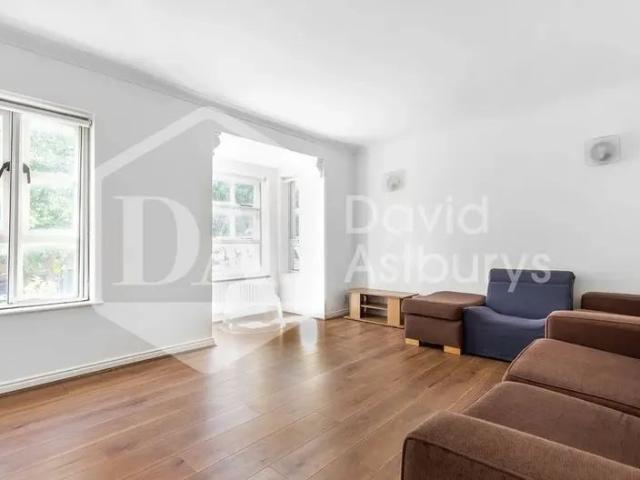 Stock Orchard Crescent, Holloway, London, N7