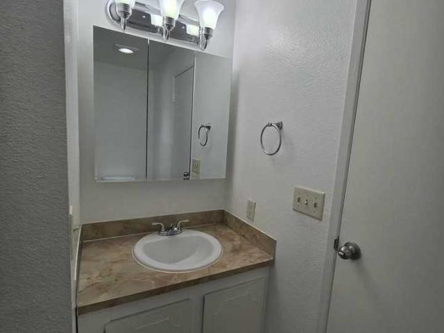 Stockard 9415 2 Bedroom Apartment for Rent at 9415 43rd Street Ct W, University Place, WA 98466 University Place