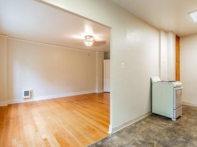 Stockbridge Apartment Homes 1 Bedroom Apartment for Rent at 1330 Boren Ave, Seattle, WA 98101 First Hill
