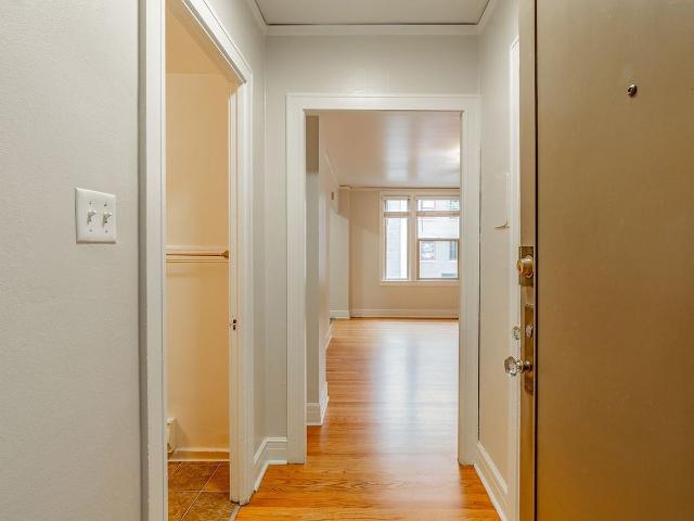 Stockbridge Apartment Homes Studio Apartment for Rent at 1330 Boren Ave, Seattle, WA 98101 First Hill