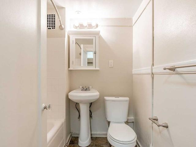 Stockbridge Apartment Homes Studio Apartment for Rent at 1330 Boren Ave, Seattle, WA 98101 First Hill